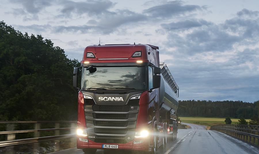 Scania S-Series - Tractor | Vehicle Index | Motor Transport