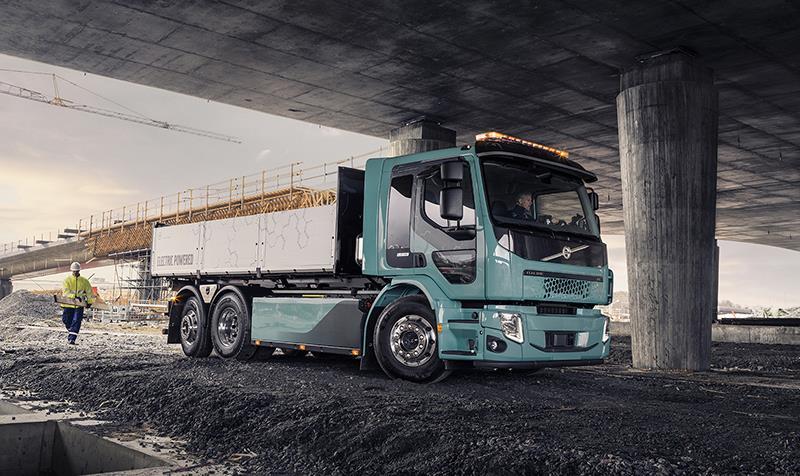 Volvo to showcase FE-Electric 6x2 hook-lift rigid at Freight in the ...