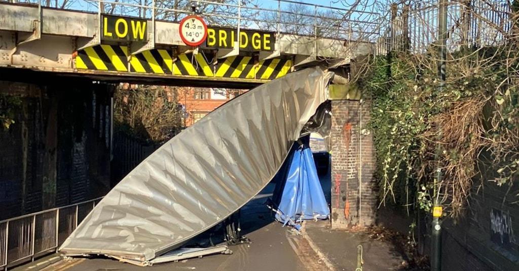 An AI-powered warning system to prevent bridge strikes by lorries is to ...