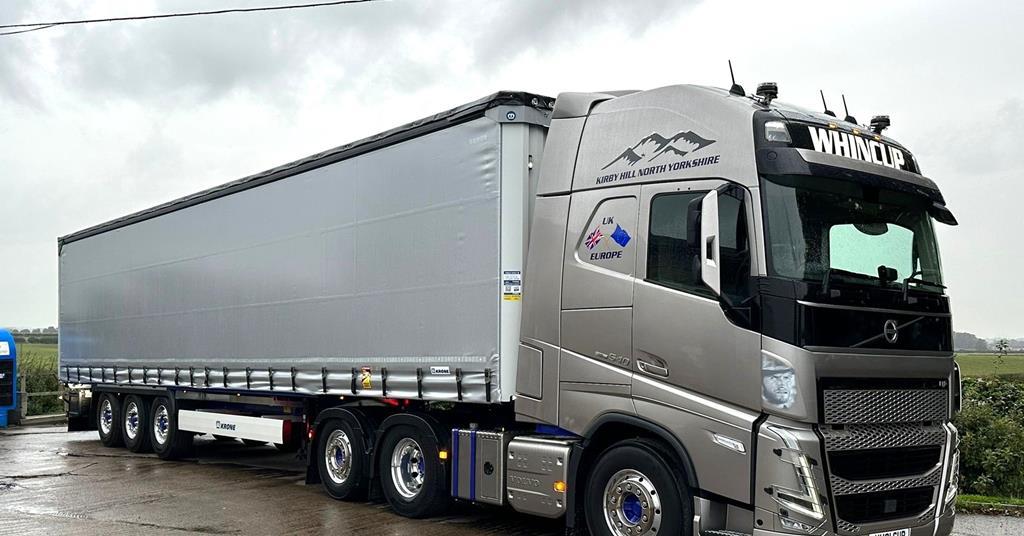 North Yorkshire haulier takes delivery of three curtainsider trailers ...