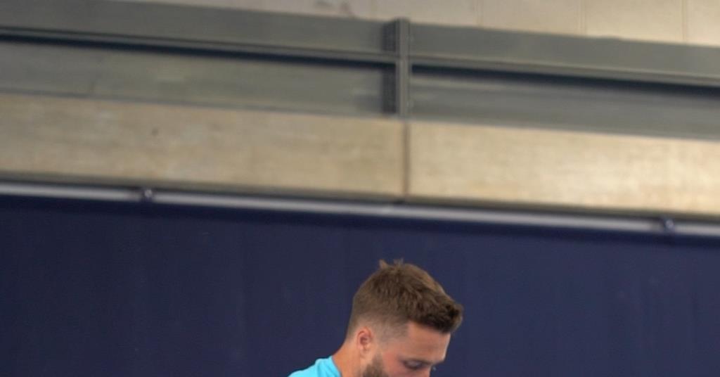 British tennis star Liam Broady swaps racket for Evri uniform and ...