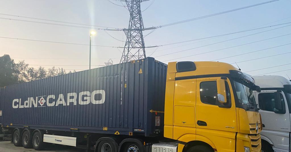 Container haulier invests in 13 Krone trailers as expansion drive ...