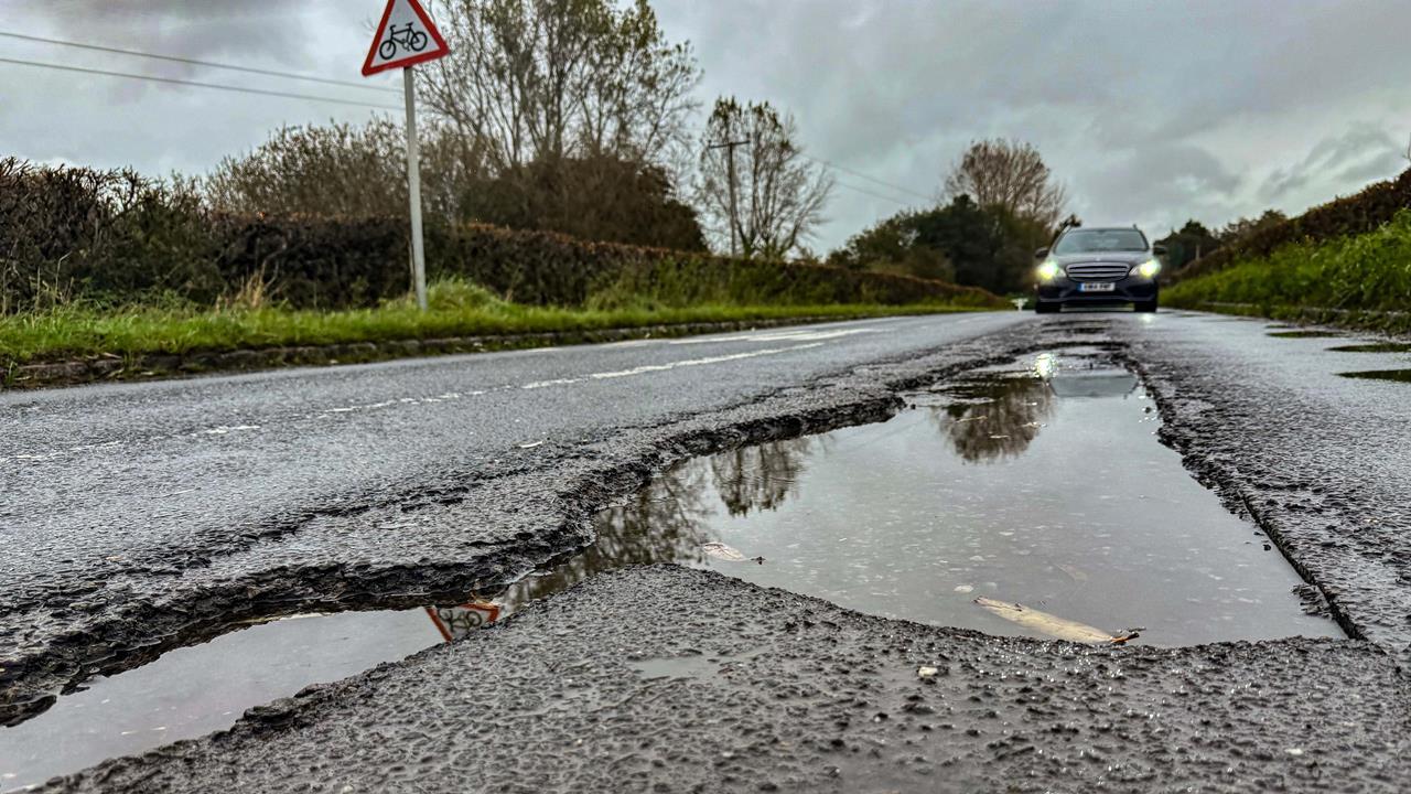 £18bn twelve year backlog of pothole repairs, despite extra funding ...