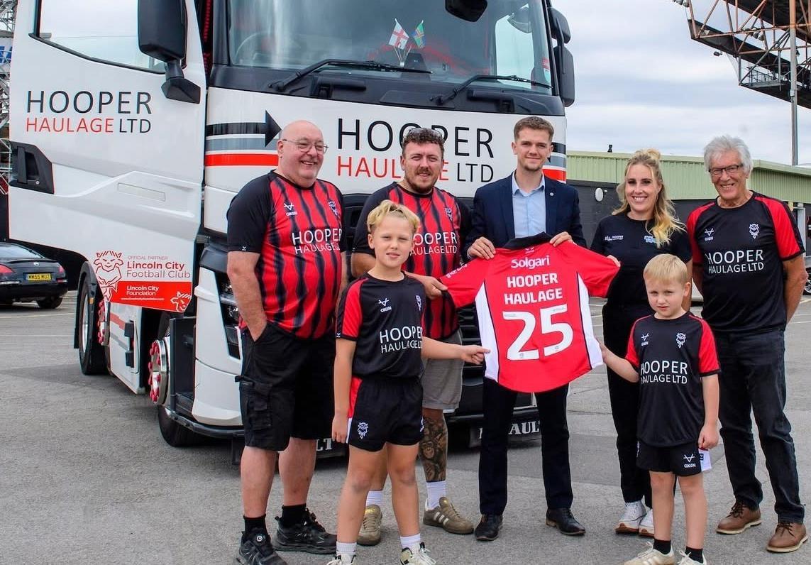 Lincolnshire haulier kicks off sponsorship deal with Lincoln City FC ...