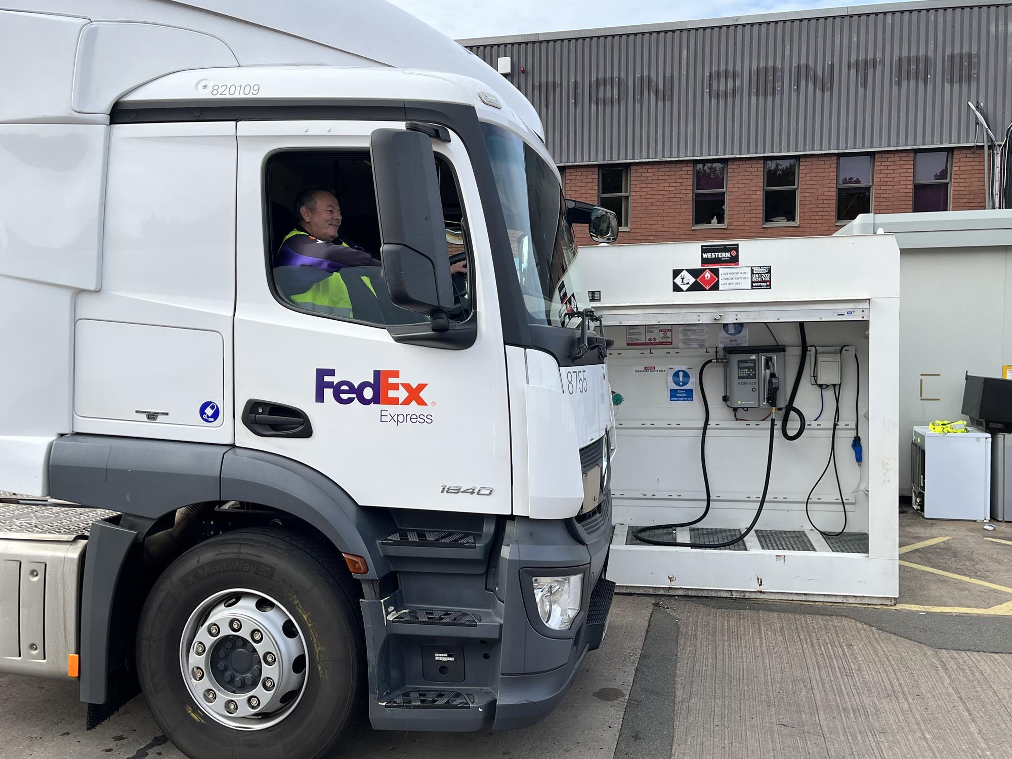 fedex uk