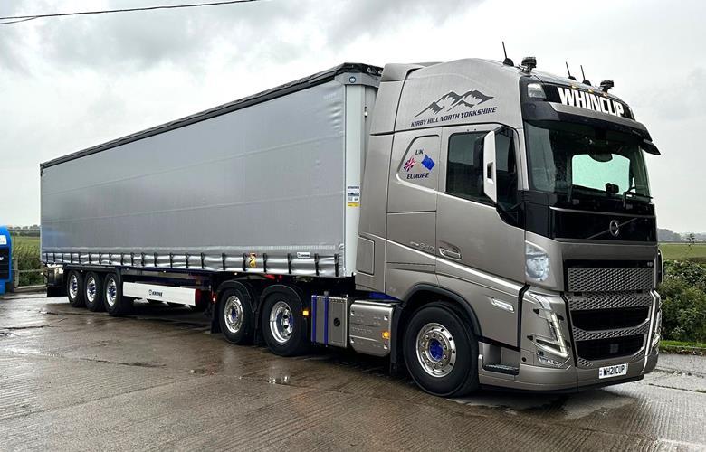 North Yorkshire haulier takes delivery of three curtainsider trailers ...